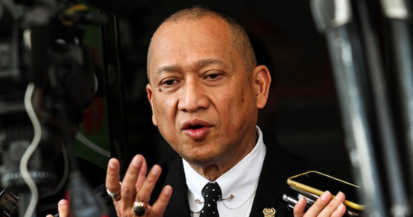 Nazri Is “Serious” About Campaigning For Anwar To Help UMNO Take Back ...
