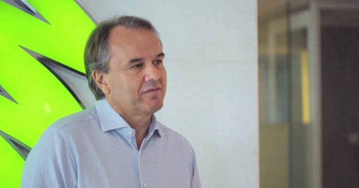 Maxis Apologises For Mobile Plan Controversy And Gifts Free Data To ...