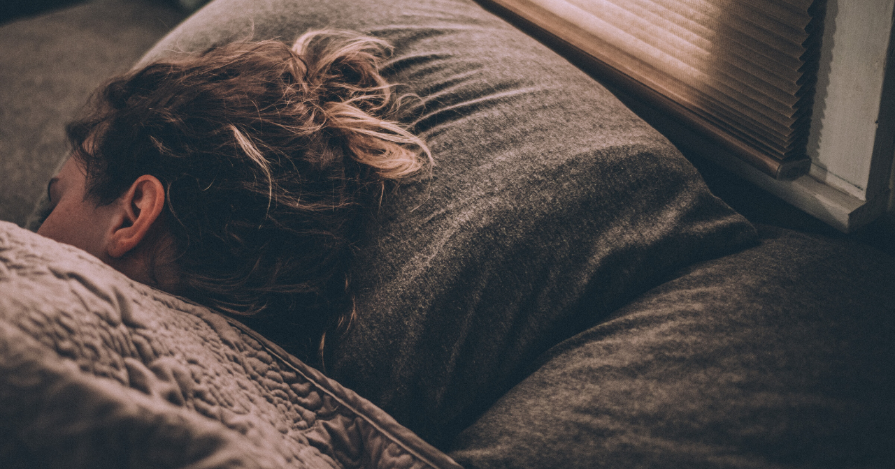 Why Is It Easier For Some People To Fall Asleep While Others Take Forever?