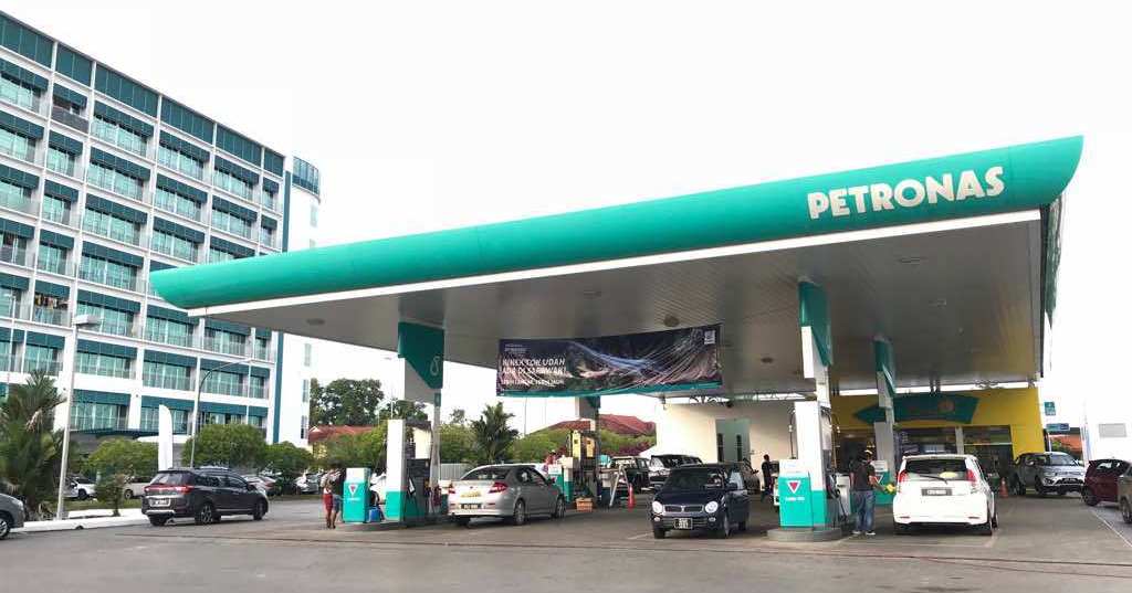 New PETRONAS Dynamic Diesel EURO 5 With Pro-Drive Is Now Available In ...
