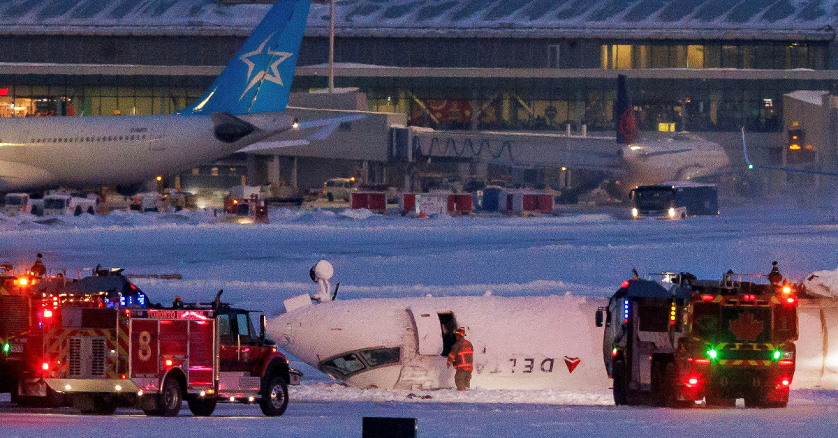 Delta Plane Flips Upside Down At Toronto Airport, Injuring 18