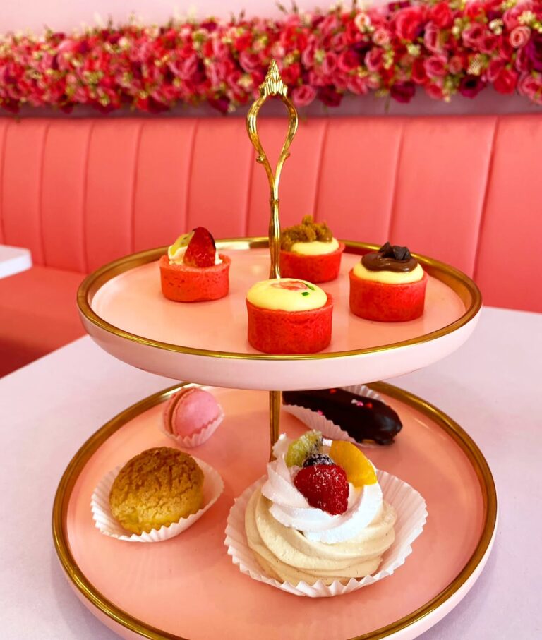 This New Pink Shah Alam Patisserie Sells Tasty Pastries For As Low As ...