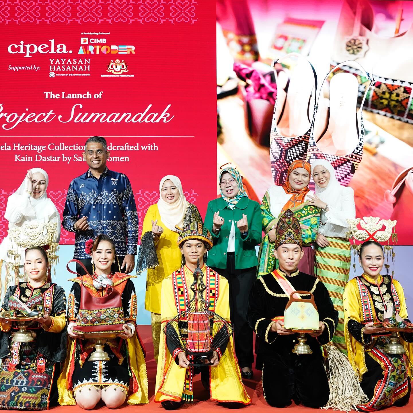 Cipela Perkenal Koleksi Berinspirasikan Kain Dastar Dari Warisan Tenun ...