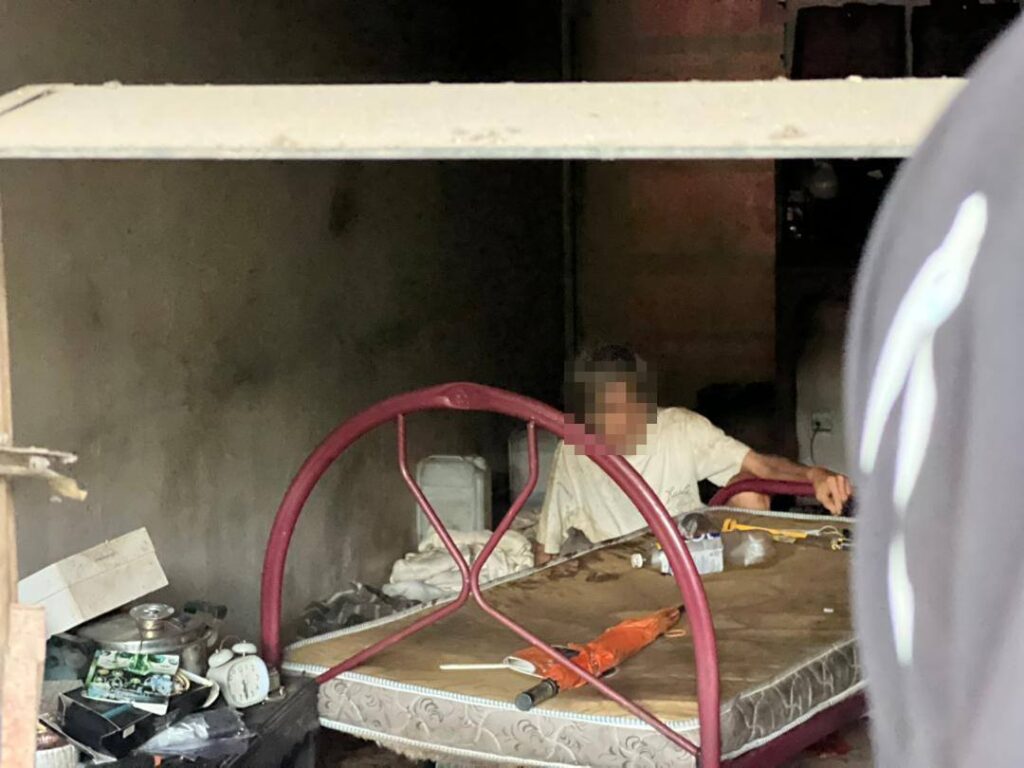 Elderly Cheras Man Rescued After Being Found Living In Squalid Conditions