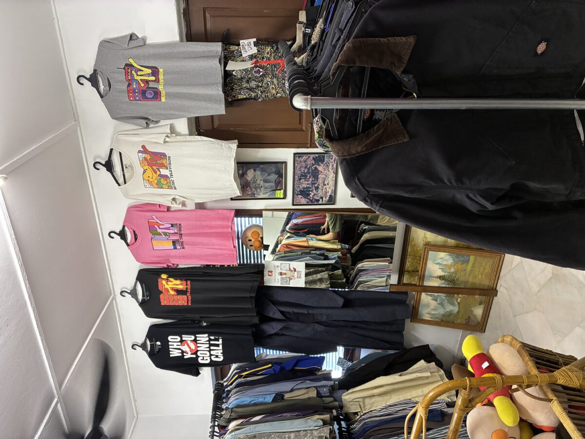 This Thrift Store In PJ Feels Like A ’90s And 2000s Time Capsule
