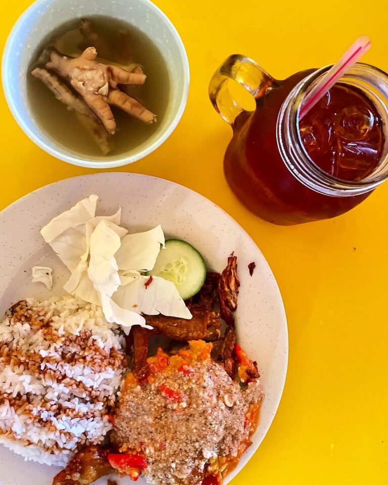 10 Best Ayam Gepuk Restaurants In Klang Valley