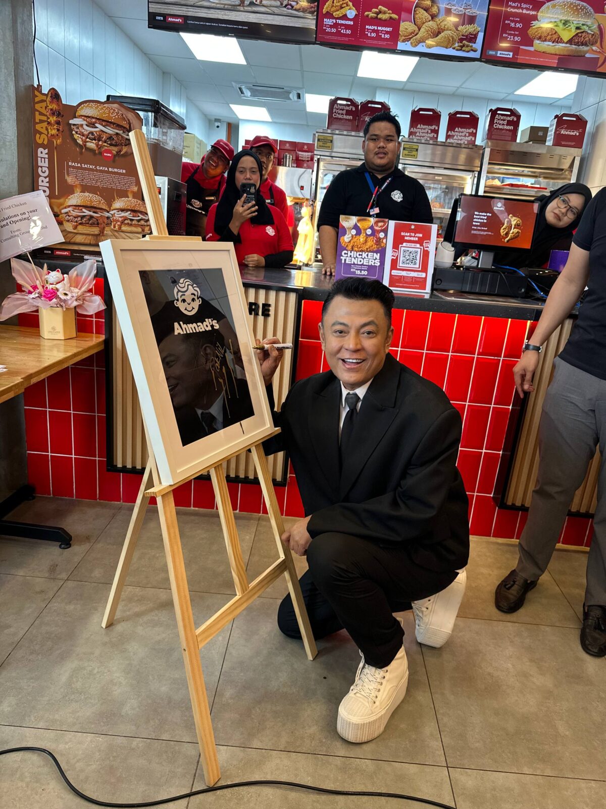 Ahmad’s Fried Chicken Kini Dibuka Di Kota Warisan, Lancar Menu Edisi ...