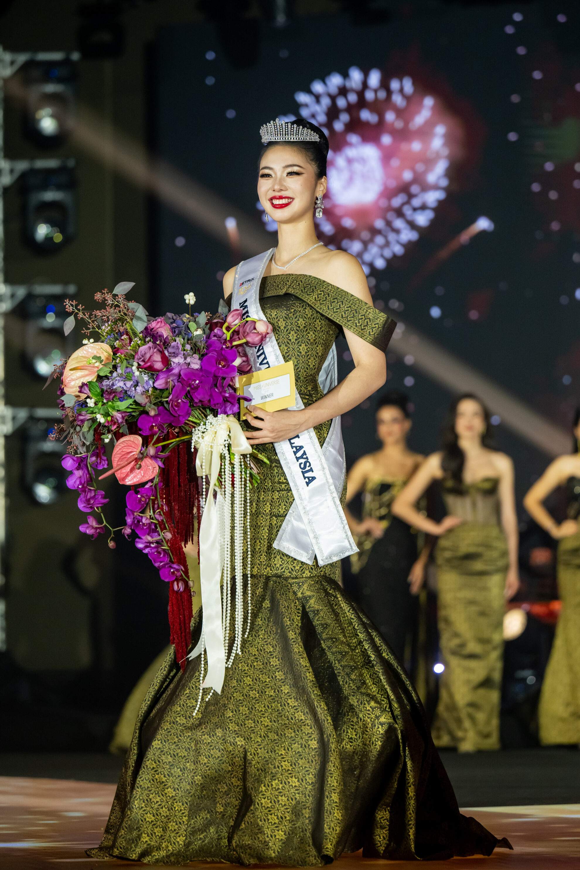 Meet Chloe Lim, Miss Universe Malaysia 2025, Who Will Represent The ...