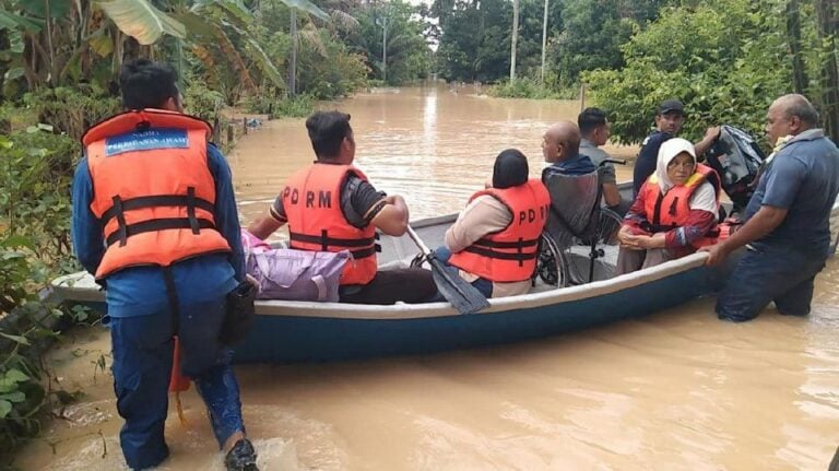 Mangsa Banjir Di Kedah Terus Meningkat Kepada 910 Orang, 7 PPS Kini Dibuka