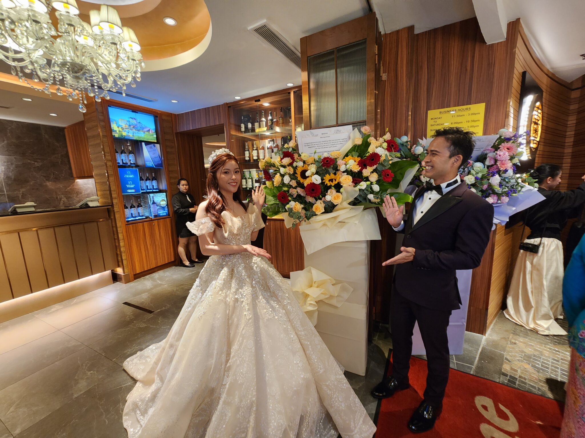 This Couple Just Had A MapleStory-Themed Wedding IRL After Meeting On ...