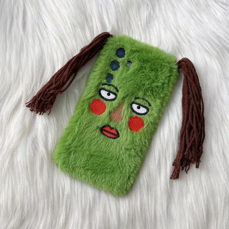 6 Ugly-But-Iconic Temu Phone Cases That Make Friends Scream