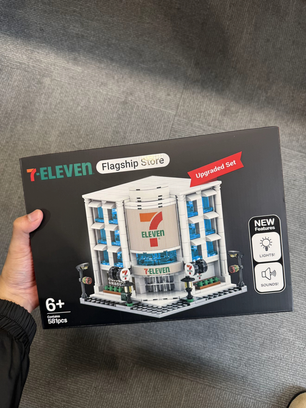 7-Eleven’s Limited-Edition Building Block Set Is Back With Light & Sound