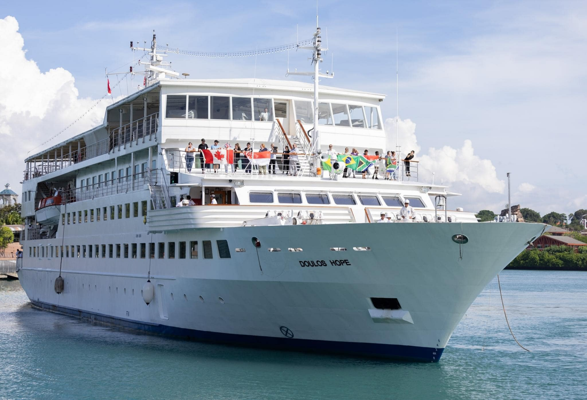 Floating Ship Book Fair ‘Doulos Hope’ Is Returning To Port Klang This ...