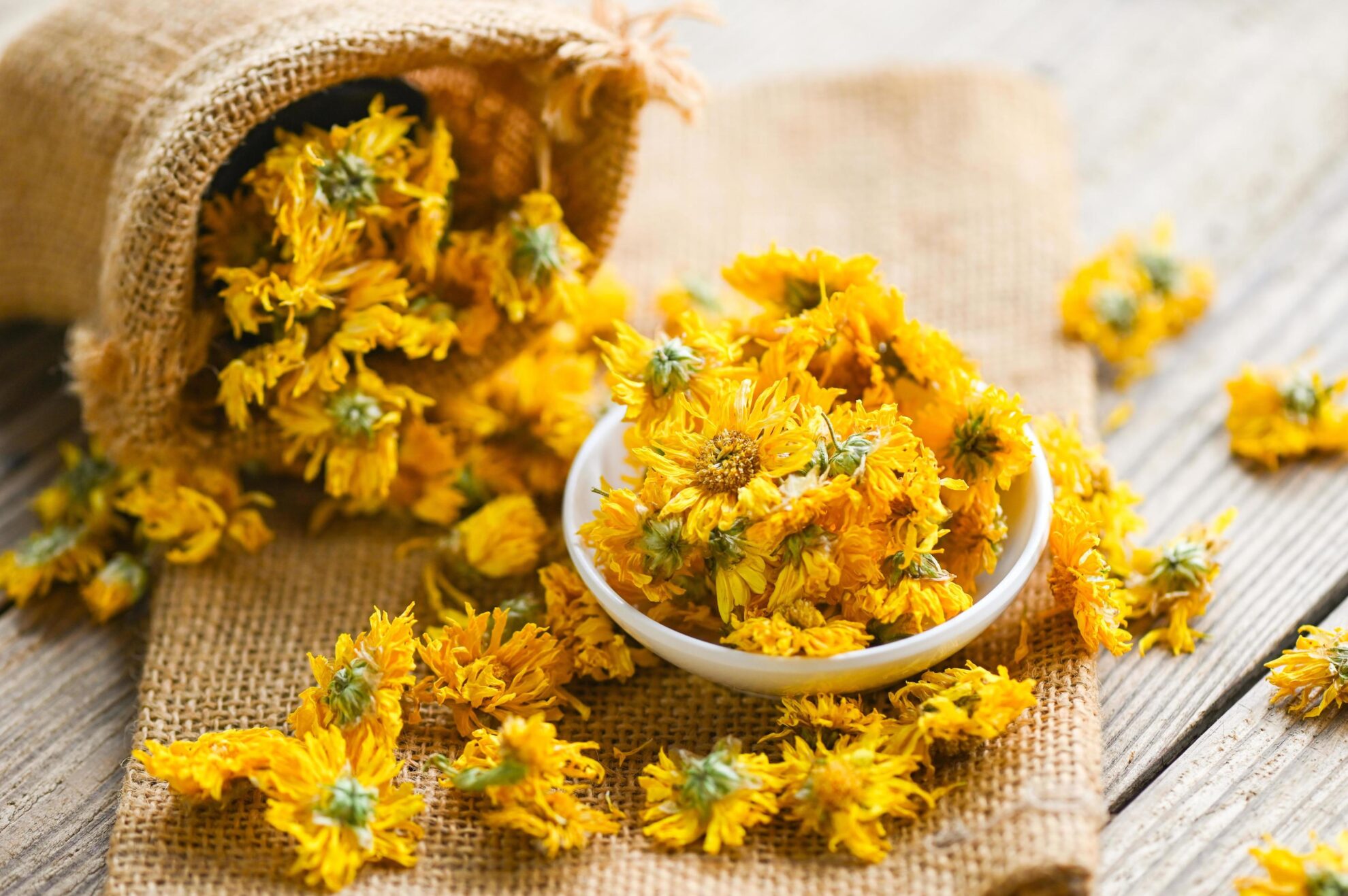 Why The Chinese Serve Chrysanthemum Tea During CNY