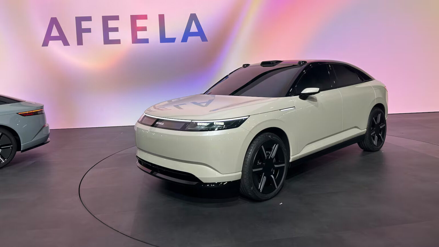 This New Honda Has A Built-In Device That Lets You Play PS5 Games In ...