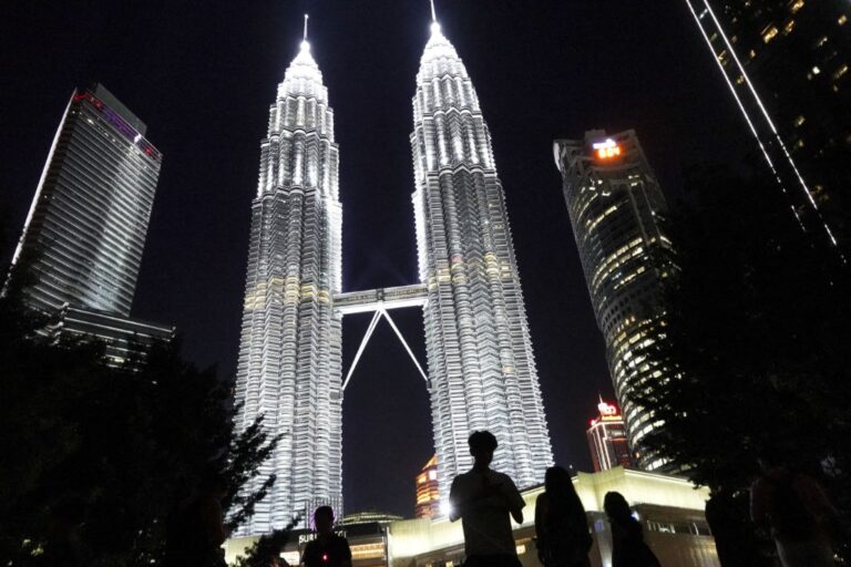 Malaysia Doubles Expat Minimum Salary And Introduces Work Pass Time ...