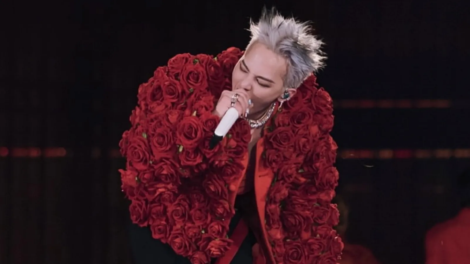 G-Dragon, DPR Ian, Hwasa & ITZY Are Taking Over Stadium Merdeka This 31 ...