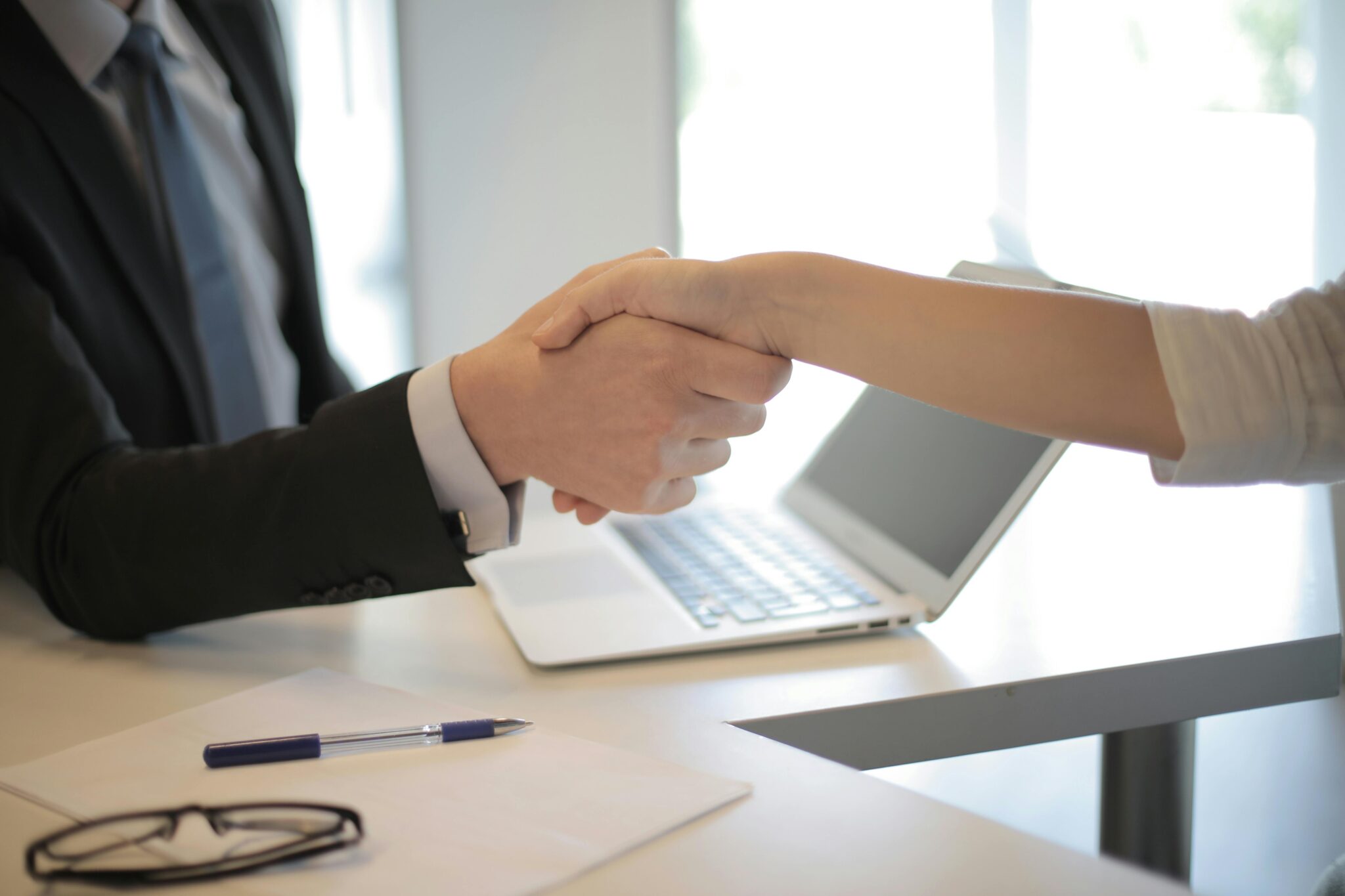 Invictus Blue Confirms Two Senior Leadership Exits