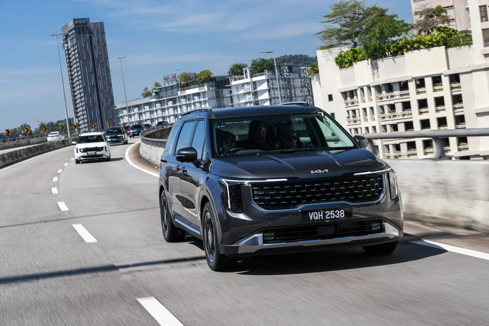 We Drove The Massive Kia Carnival Up Janda Baik And This Is What ...