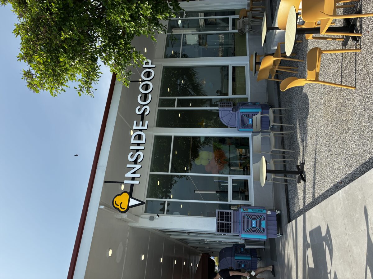 Inside Scoop’s Port Dickson Outlet Is Right By The Beach & It’s The ...