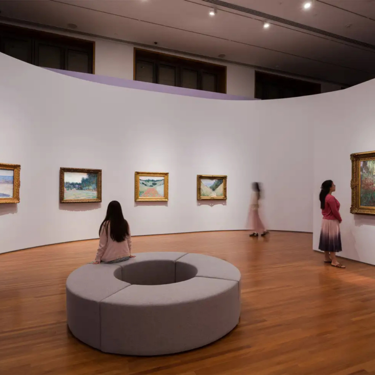 8 Singapore Attractions You Should Visit At Least Once In Your Life
