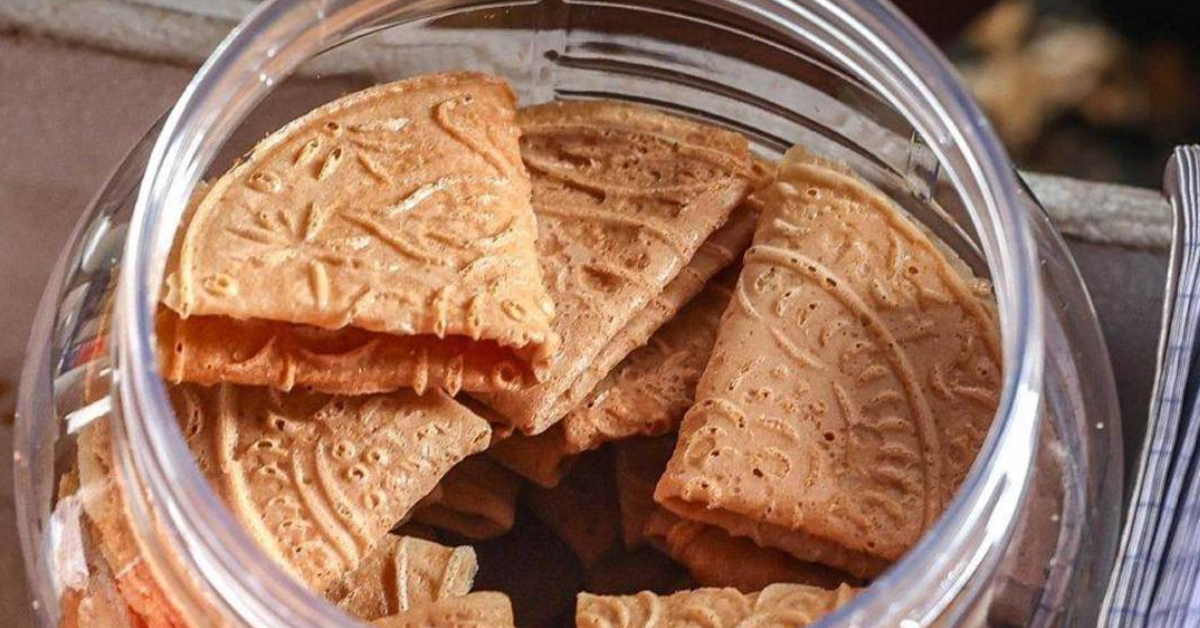 Ever Wondered Why ‘Kuih Kapit’ Is Called ‘Love Letters’? The Answer Is ...